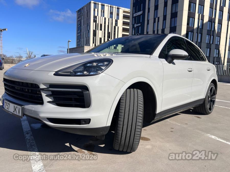 Pelēks Porsche Cayenne 2021 Tallina, ar dzinēja tilpumu 3.00 L un nobraukumu 92 tūkst. km par 67900 €, foto 8 vietnē AUTOMOTO.COM.LV