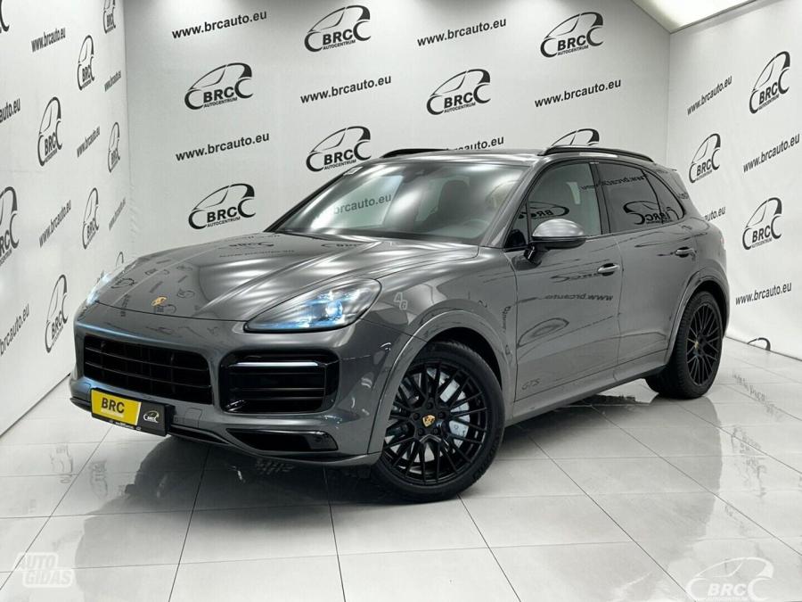 Pelēks Porsche Cayenne 2021 Avižieniai, ar dzinēja tilpumu 4.00 L un nobraukumu 66 tūkst. km par 69000 €, foto 1 vietnē AUTOMOTO.COM.LV