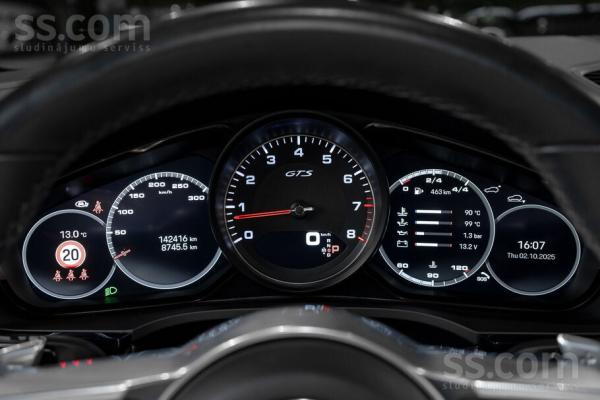Серый Порше Каен 2021 в Рига, объемом двигателя 4.00 л и пробегом 162 тыс. км за 64900 €, фото 9 на AUTOMOTO.COM.LV