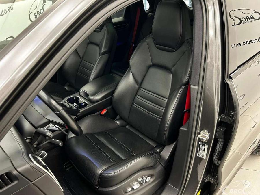 Pelēks Porsche Cayenne 2021 Viļņa, ar dzinēja tilpumu 4.00 L un nobraukumu 66 tūkst. km par 65000 €, foto 6 vietnē AUTOMOTO.COM.LV
