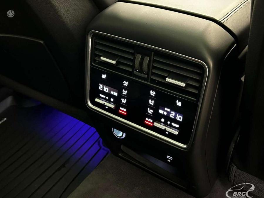 Pelēks Porsche Cayenne 2021 Viļņa, ar dzinēja tilpumu 4.00 L un nobraukumu 66 tūkst. km par 65000 €, foto 9 vietnē AUTOMOTO.COM.LV