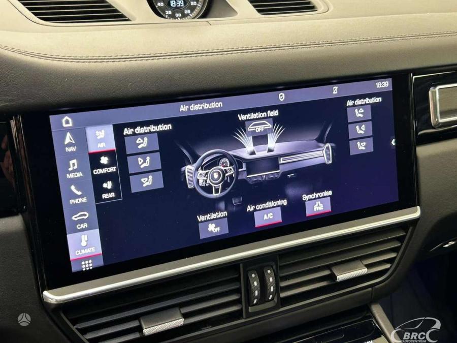Pelēks Porsche Cayenne 2021 Viļņa, ar dzinēja tilpumu 4.00 L un nobraukumu 66 tūkst. km par 65000 €, foto 25 vietnē AUTOMOTO.COM.LV