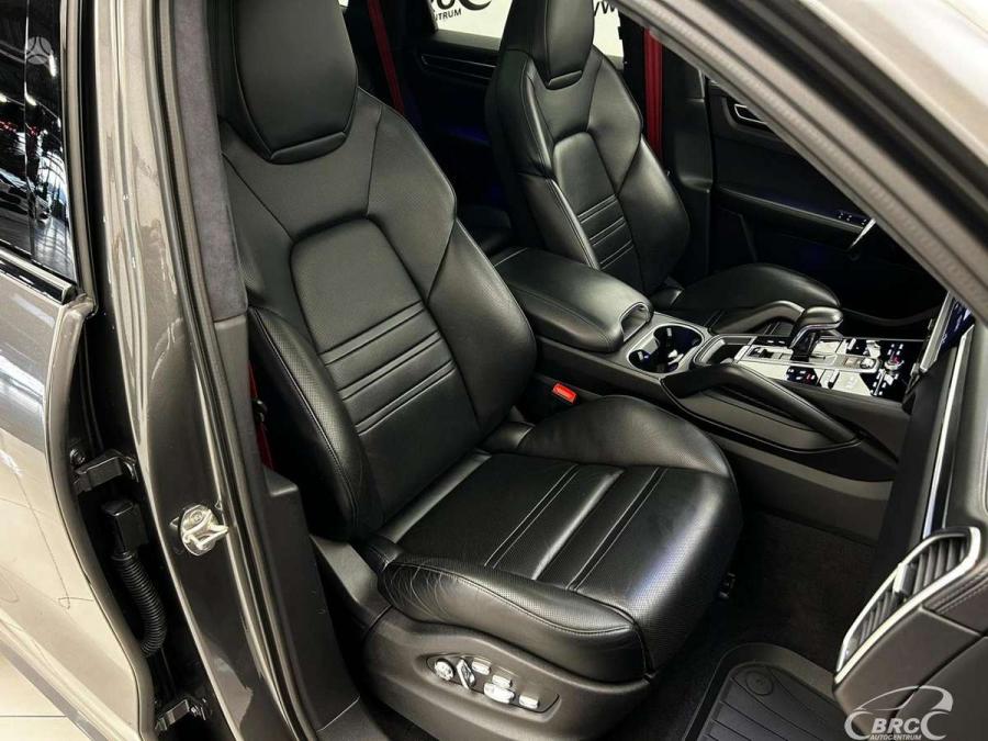Pelēks Porsche Cayenne 2021 Viļņa, ar dzinēja tilpumu 4.00 L un nobraukumu 66 tūkst. km par 65000 €, foto 27 vietnē AUTOMOTO.COM.LV