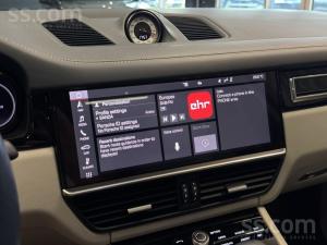Grey Porsche Cayenne 2021 in Riga, with an engine capacity of 2.90 L and mileage of 83 thousand km for 69990 €, photo 17 on AUTOMOTO.COM.LV
