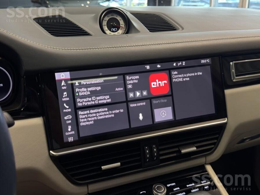 Grey Porsche Cayenne 2021 in Riga, with an engine capacity of 2.90 L and mileage of 83 thousand km for 69990 €, photo 17 on AUTOMOTO.COM.LV
