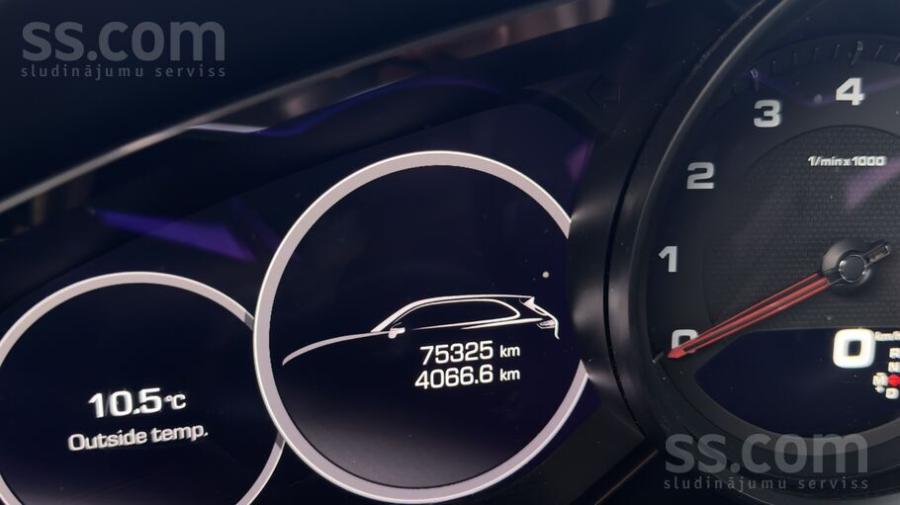 Серый Порше Каен 2021 в Рига, объемом двигателя 3.00 л и пробегом 75 тыс. км за 29500 €, фото 8 на AUTOMOTO.COM.LV