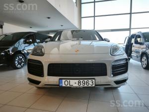 Pelēks Porsche Cayenne 2022 Rīga, ar dzinēja tilpumu 4.00 L un nobraukumu 50 tūkst. km par 76900 €, foto 3 vietnē AUTOMOTO.COM.LV