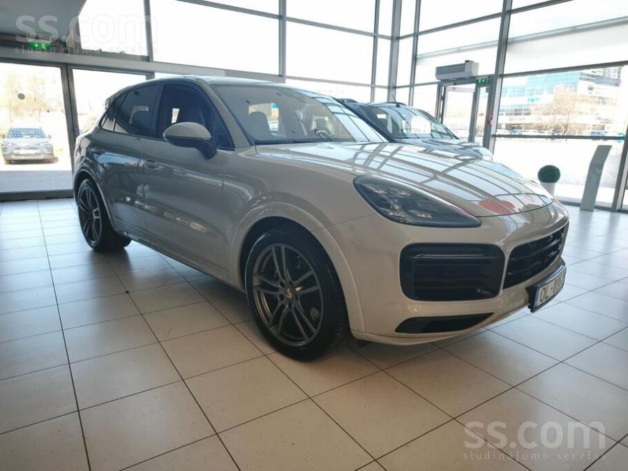 Pelēks Porsche Cayenne 2022 Rīga, ar dzinēja tilpumu 4.00 L un nobraukumu 50 tūkst. km par 76900 €, foto 6 vietnē AUTOMOTO.COM.LV