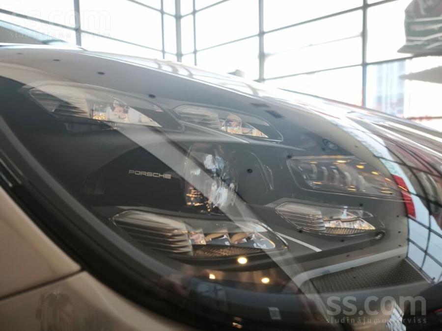 Pelēks Porsche Cayenne 2022 Rīga, ar dzinēja tilpumu 4.00 L un nobraukumu 50 tūkst. km par 76900 €, foto 13 vietnē AUTOMOTO.COM.LV