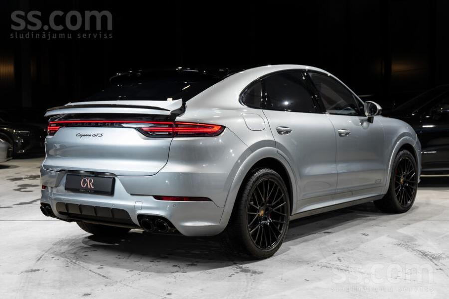 Grey Porsche Cayenne 2022 in Riga, with an engine capacity of 4.00 L and mileage of 35 thousand km for 84000 €, photo 5 on AUTOMOTO.COM.LV