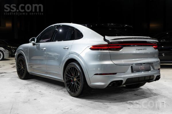 Grey Porsche Cayenne 2022 in Riga, with an engine capacity of 4.00 L and mileage of 35 thousand km for 84000 €, photo 6 on AUTOMOTO.COM.LV