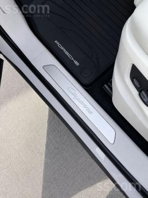 Pelēks Porsche Cayenne 2022 Rīga, ar dzinēja tilpumu 3.00 L un nobraukumu 54 tūkst. km par 74999 €, foto 15 vietnē AUTOMOTO.COM.LV