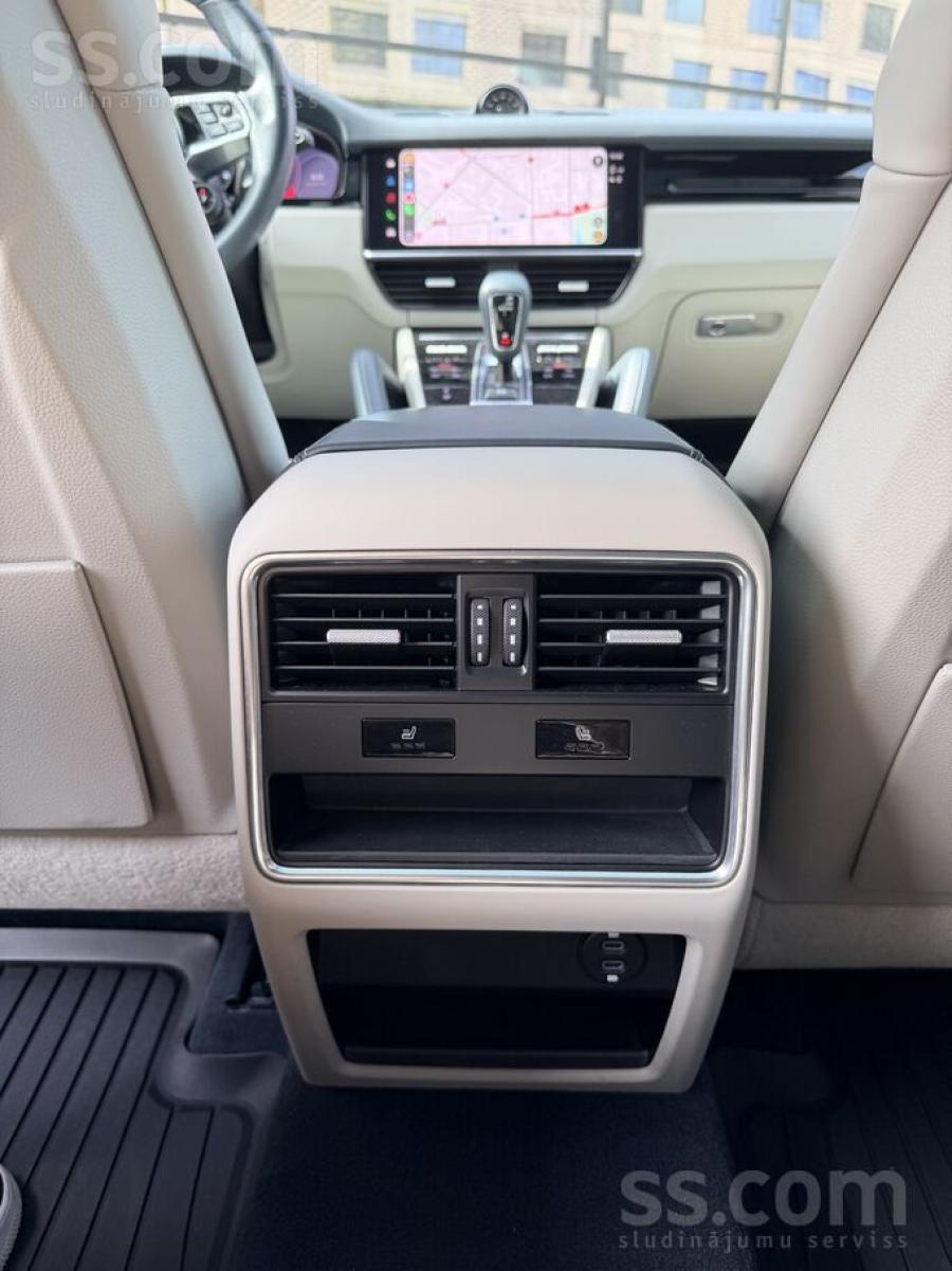 Pelēks Porsche Cayenne 2022 Rīga, ar dzinēja tilpumu 3.00 L un nobraukumu 54 tūkst. km par 74999 €, foto 18 vietnē AUTOMOTO.COM.LV