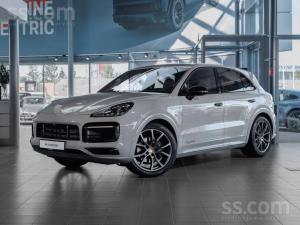 Pelēks Porsche Cayenne 2022 Rīga, ar dzinēja tilpumu 3.00 L un nobraukumu 54 tūkst. km par 69900 €, foto  vietnē AUTOMOTO.COM.LV