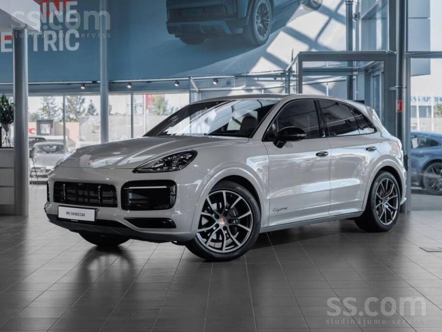 Grey Porsche Cayenne 2022 in Riga, with an engine capacity of 3.00 L and mileage of 54 thousand km for 69900 €, photo 1 on AUTOMOTO.COM.LV