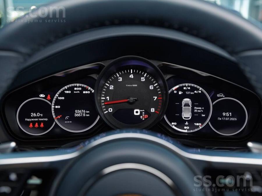 Grey Porsche Cayenne 2022 in Riga, with an engine capacity of 3.00 L and mileage of 54 thousand km for 69900 €, photo 30 on AUTOMOTO.COM.LV