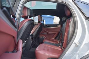 Grey Porsche Cayenne 2023 in Riga, with an engine capacity of 3.00 L and mileage of 62 thousand km for 99000 €, photo 18 on AUTOMOTO.COM.LV