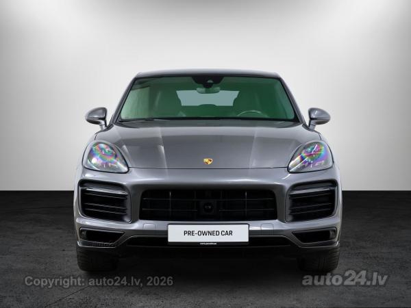 Grey Porsche Cayenne 2023 in Tallinn, with an engine capacity of 4.00 L and mileage of 97 thousand km for 79000 €, photo 2 on AUTOMOTO.COM.LV