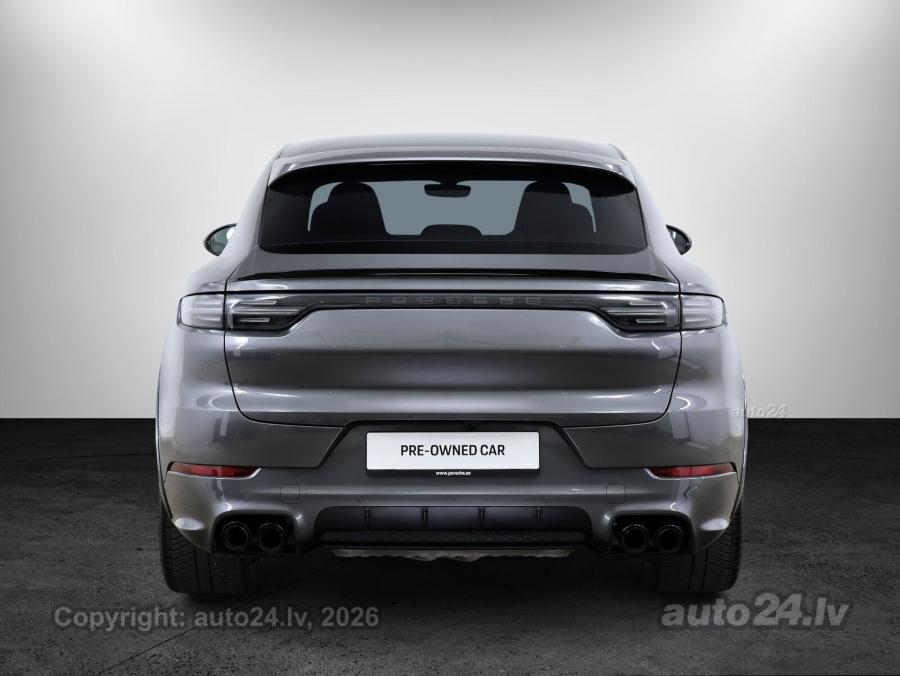 Grey Porsche Cayenne 2023 in Tallinn, with an engine capacity of 4.00 L and mileage of 97 thousand km for 79000 €, photo 6 on AUTOMOTO.COM.LV