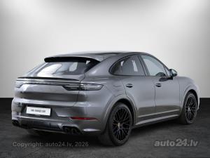 Grey Porsche Cayenne 2023 in Tallinn, with an engine capacity of 4.00 L and mileage of 97 thousand km for 79000 €, photo 7 on AUTOMOTO.COM.LV