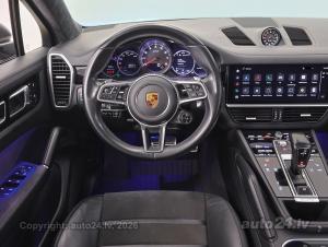 Grey Porsche Cayenne 2023 in Tallinn, with an engine capacity of 4.00 L and mileage of 97 thousand km for 79000 €, photo 17 on AUTOMOTO.COM.LV