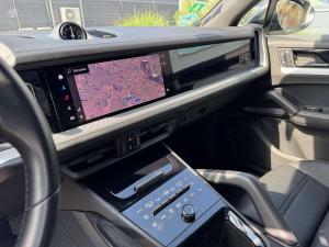 Pelēks Porsche Cayenne 2023 Kauņa, ar dzinēja tilpumu 3.00 L un nobraukumu 200 tūkst. km par 59999 €, foto 18 vietnē AUTOMOTO.COM.LV