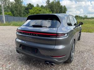 Pelēks Porsche Cayenne 2023 Kauņa, ar dzinēja tilpumu 3.00 L un nobraukumu 201 tūkst. km par 56900 €, foto 6 vietnē AUTOMOTO.COM.LV