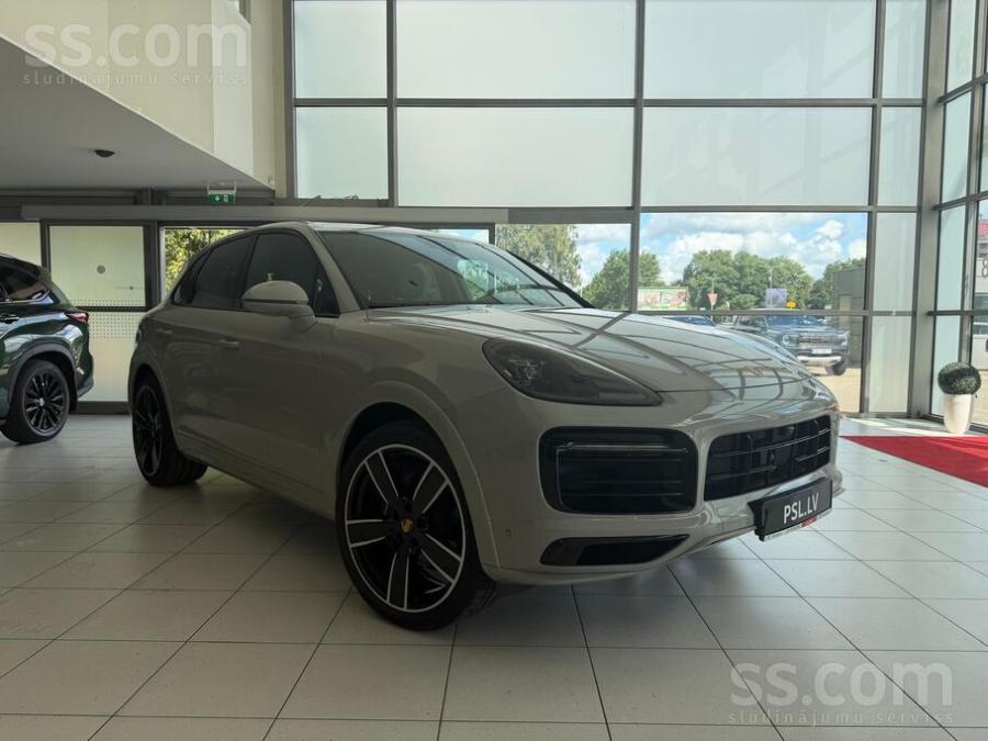 Grey Porsche Cayenne 2023 in Riga, with an engine capacity of 3.00 L and mileage of 26 thousand km for 94900 €, photo 1 on AUTOMOTO.COM.LV