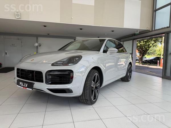 Grey Porsche Cayenne 2023 in Riga, with an engine capacity of 3.00 L and mileage of 26 thousand km for 94900 €, photo 6 on AUTOMOTO.COM.LV
