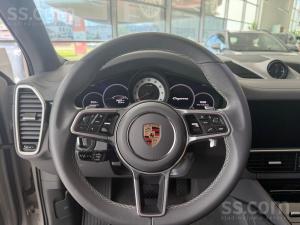 Grey Porsche Cayenne 2023 in Riga, with an engine capacity of 3.00 L and mileage of 26 thousand km for 94900 €, photo 18 on AUTOMOTO.COM.LV