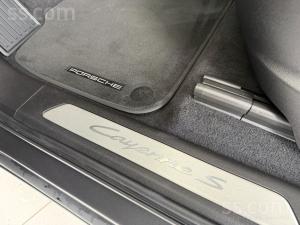 Pelēks Porsche Cayenne 2023 Rīga, ar dzinēja tilpumu 4.00 L un nobraukumu 18 tūkst. km par 99900 €, foto 21 vietnē AUTOMOTO.COM.LV
