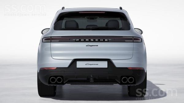 Pelēks Porsche Cayenne 2023 Rīga, ar dzinēja tilpumu 3.00 L un nobraukumu 8 tūkst. km par 89900 €, foto 8 vietnē AUTOMOTO.COM.LV