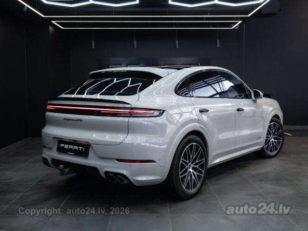 Pelēks Porsche Cayenne 2024 Tallina, ar dzinēja tilpumu 4.00 L un nobraukumu 25 tūkst. km par 139900 €, foto 2 vietnē AUTOMOTO.COM.LV
