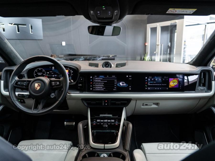 Pelēks Porsche Cayenne 2024 Tallina, ar dzinēja tilpumu 4.00 L un nobraukumu 25 tūkst. km par 139900 €, foto 8 vietnē AUTOMOTO.COM.LV