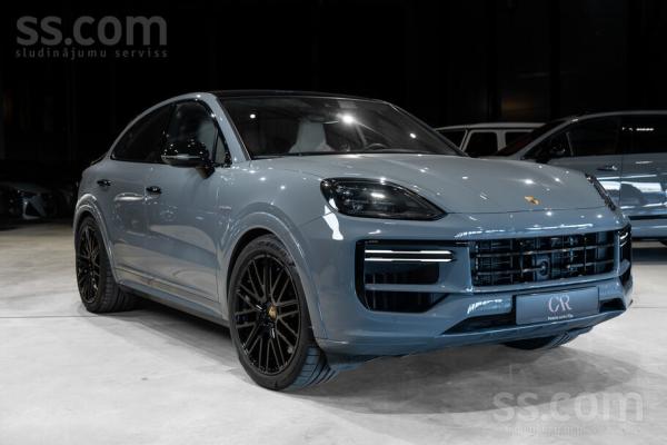 Grey Porsche Cayenne 2024 in Riga, with an engine capacity of 4.00 L and mileage of 46 thousand km for 176539 €, photo 3 on AUTOMOTO.COM.LV