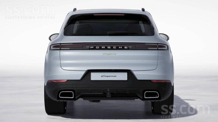 Grey Porsche Cayenne 2024 in Riga, with an engine capacity of 3.00 L and mileage of 14 thousand km for 98000 €, photo 8 on AUTOMOTO.COM.LV