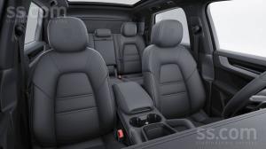 Grey Porsche Cayenne 2024 in Riga, with an engine capacity of 3.00 L and mileage of 14 thousand km for 98000 €, photo 11 on AUTOMOTO.COM.LV