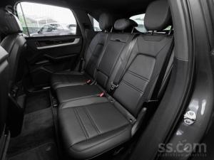 Grey Porsche Cayenne 2024 in Riga, with an engine capacity of 3.00 L and mileage of 17 thousand km for 98000 €, photo 22 on AUTOMOTO.COM.LV