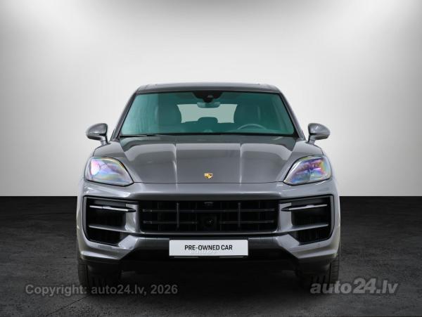 Pelēks Porsche Cayenne 2024 Tallina, ar dzinēja tilpumu 3.00 L un nobraukumu 34 tūkst. km par 99000 €, foto 2 vietnē AUTOMOTO.COM.LV