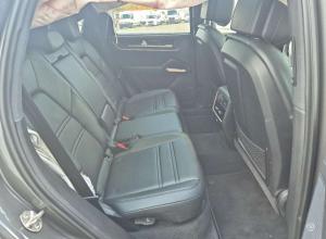 Grey Porsche Cayenne 2024 in Klaipeda, with an engine capacity of 3.00 L and mileage of 52 thousand km for 33750 €, photo 7 on AUTOMOTO.COM.LV