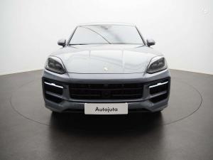 Pelēks Porsche Cayenne 2024 Viļņa, ar dzinēja tilpumu 2.99 L un nobraukumu 63 tūkst. km par 99500 €, foto 3 vietnē AUTOMOTO.COM.LV