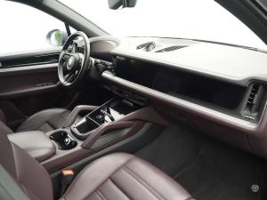 Pelēks Porsche Cayenne 2024 Viļņa, ar dzinēja tilpumu 2.99 L un nobraukumu 63 tūkst. km par 99500 €, foto 13 vietnē AUTOMOTO.COM.LV