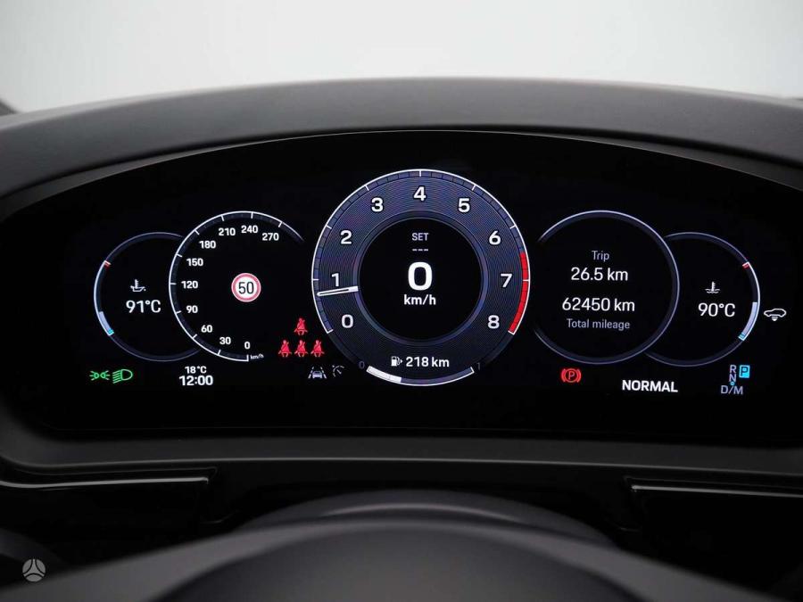 Pelēks Porsche Cayenne 2024 Viļņa, ar dzinēja tilpumu 2.99 L un nobraukumu 63 tūkst. km par 99500 €, foto 29 vietnē AUTOMOTO.COM.LV