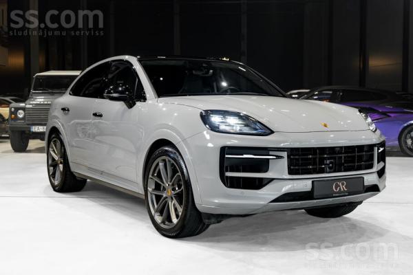 Порше Каен 2024 в Рига на AUTOMOTO.COM.LV Серый Порше Каен 2024 в Рига, объемом двигателя 3.00 л и пробегом 53 тыс. км за 110000 €, фото 4 на AUTOMOTO.COM.LV