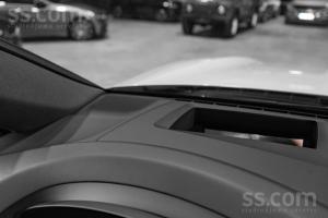 Pelēks Porsche Cayenne 2024 Rīga, ar dzinēja tilpumu 3.00 L un nobraukumu 53 tūkst. km par 110000 €, foto 23 vietnē AUTOMOTO.COM.LV