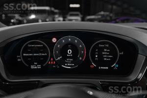 Pelēks Porsche Cayenne 2024 Rīga, ar dzinēja tilpumu 3.00 L un nobraukumu 53 tūkst. km par 110000 €, foto 24 vietnē AUTOMOTO.COM.LV