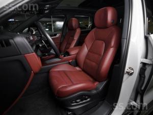 Pelēks Porsche Cayenne 2025 Rīga, ar dzinēja tilpumu 3.00 L un nobraukumu 8 tūkst. km par 105900 €, foto 4 vietnē AUTOMOTO.COM.LV