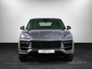 Grey Porsche Cayenne 2025 in Tallinn, with an engine capacity of 4.00 L and mileage of 5 thousand km for 217000 €, photo 2 on AUTOMOTO.COM.LV