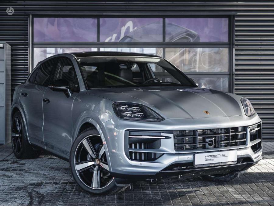 Grey Porsche Cayenne 2025 in Vilnius, with an engine capacity of 3.00 L and mileage of 2 thousand km for 132925 €, photo 7 on AUTOMOTO.COM.LV