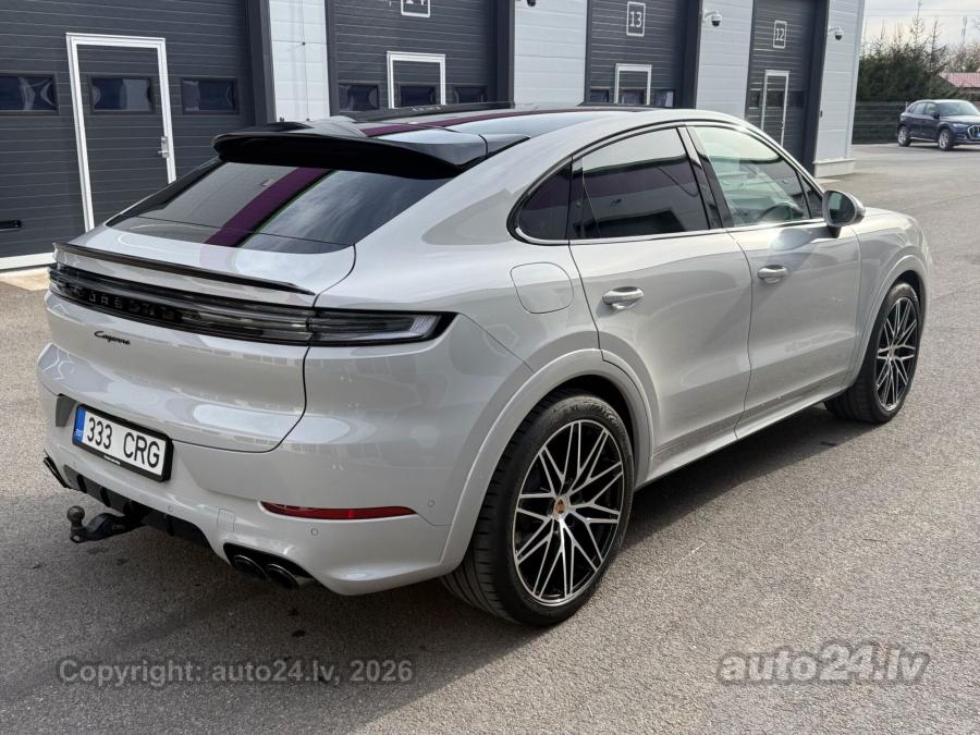 Pelēks Porsche Cayenne 2025 Tallina, ar dzinēja tilpumu 3.00 L un nobraukumu 11 tūkst. km par 135900 €, foto 7 vietnē AUTOMOTO.COM.LV